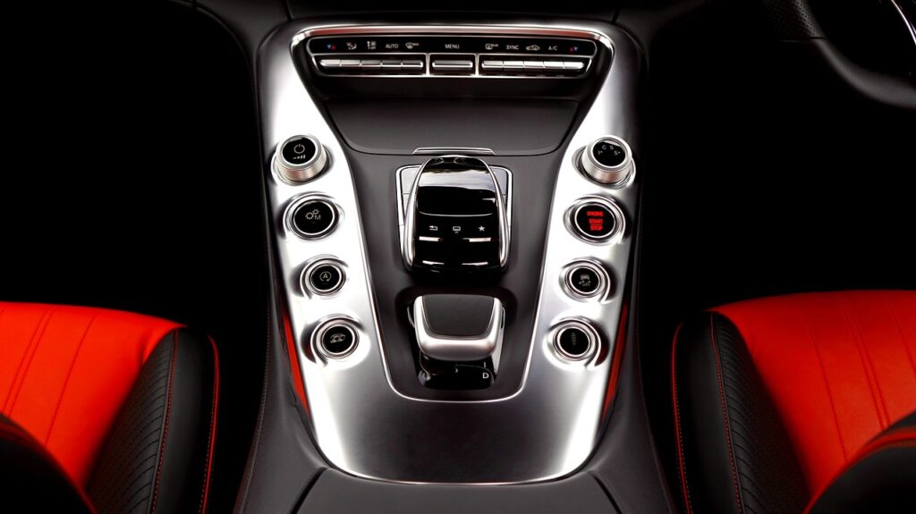 Upgrade an Automatic Car Licence to Manual Licence - L To Excellence